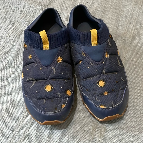 Teva | Shoes | Teva Reember Sun And Moon Mocs | Poshmark